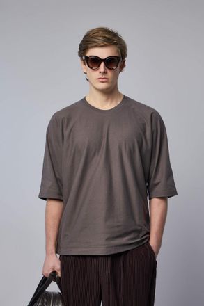 Homme Pliss&eacute; Issey Miyake Release T-shirt