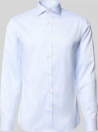 Tiger Of Sweden Slim Fit Freizeithemd mit Kentkragen Modell Adley