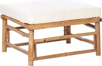 Beliani Pouf Repose-Pieds en Bambou Rembourr&eacute; avec Coussin Meuble dExt&eacute;rieur Blanc Cass&eacute; Cerreto