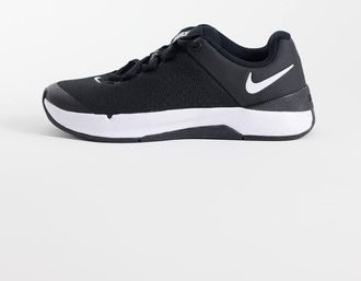 Nike MC 4 Sneaker in Schwarz