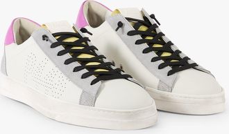P448 Baskets &agrave; d&eacute;tails color&eacute;s en cuir
