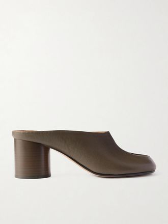 Maison Margiela Tabi Mules Mit Geteilter Kappe Aus Leder - Braun