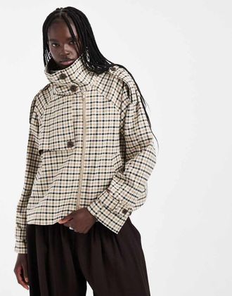 Asos trench-coat cape court &agrave; col montant &agrave; carreaux pierre-Neutre