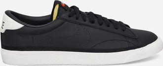 Nike Tennis Classic Sneakers Black / Sail / Team Orange