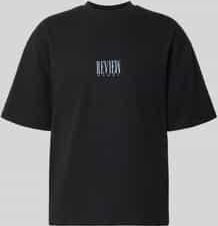 Review T-Shirt mit Logo-Print und Rundhalsausschnitt