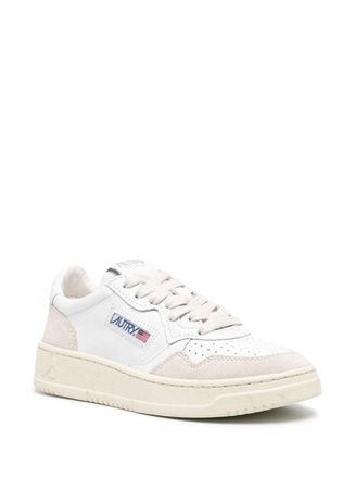 Autry Womens Low Top Sneakers Medalist White Cow Leather Trainers