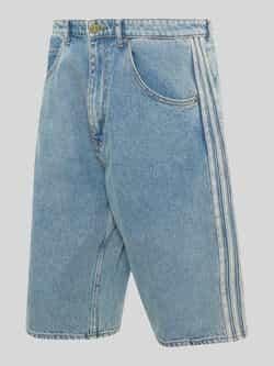 adidas Originals Regular Fit Jeansshorts aus reiner Baumwolle