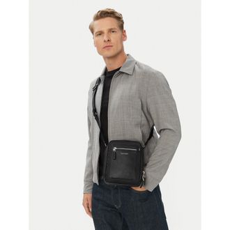 Calvin Klein Umh&auml;ngetasche Calvin Klein Ssnl Raised Logo Reporter LV04D3500G Schwarz