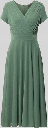 Vera Mont Tailliertes Cocktailkleid mit V-Ausschnitt
