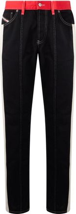 Diesel Homme, Jeans, Noir, Taille: W33 &Eacute;l&eacute;gant pantalon noir avec une ceinture rouge