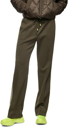 Marc Cain Jogginghose Leo Hike Premium Damenmode Model: Washington, regular fit, weites Bein