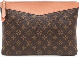 Louis Vuitton Clutches - Monogram Daily Pouch - Gr. unisize - in Braun - für Damen
