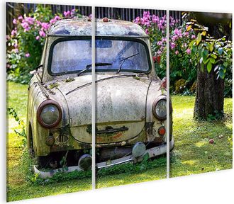 Islandburner Prime Bild auf Leinwand EIN Alter Trabant in einem Garten Bilder Wandbilder Poster