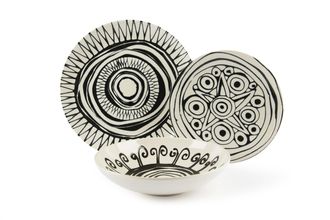 Excelsa Tribal Tafelservice 12-teilig, Keramik, Set f&uuml;r 4 Personen, wei&szlig; mit schwarzem Reliefdekor
