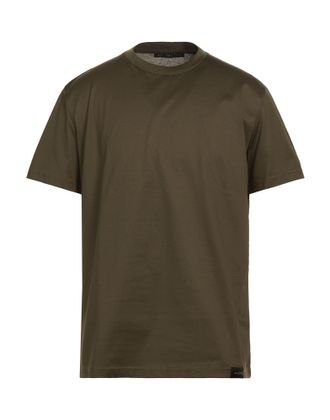 low brand TOPS - T-shirts auf YOOX.COM