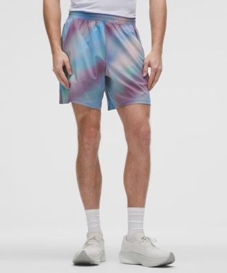 lululemon Pace Breaker Shorts ohne Liner f&uuml;r M&auml;nner - 18 cm - Batik - Gr&ouml;&szlig;e 2XL