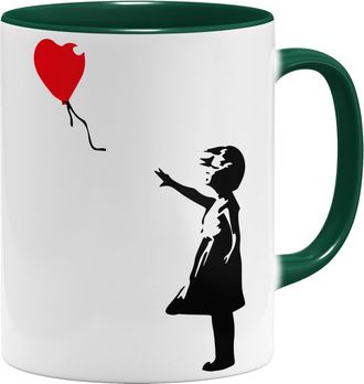 OM3 Banksy Kaffee-Tasse mit Balloon Girl - Street Art Graffiti Stencil - Keramik Becher - 325ml - Beidseitig Bedruckt - Gr&uuml;n
