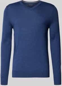 Christian Berg Strickpullover aus Merino-Mix mit V-Ausschnitt