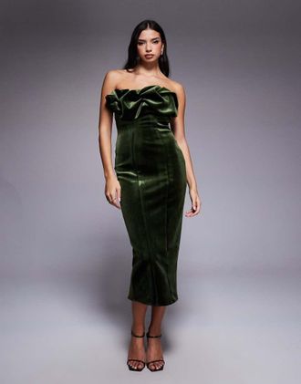 Asos Robe bandeau mi-longue structurée avec corsage en velours à volants - Vert kaki