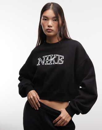 Nike Studio Fleece mittelschweres Sweatshirt mit Grafikprint in Schwarz
