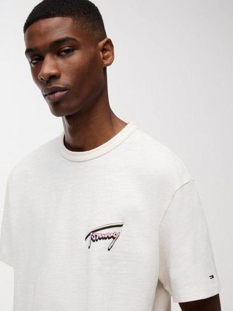 Tommy Jeans T-Shirt TJM RELAXED NOVELTY relaxed Fit mit strukturierter R&uuml;ckengrafik