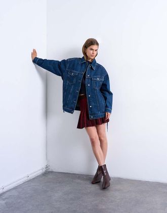 Topshop Veste dad en jean oversize avec ceinture nouée - Indigo-Bleu