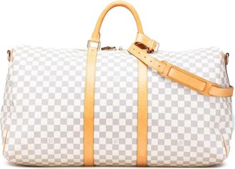 Louis Vuitton Weekender - Damier Azur Keepall Bandouliere 55 - Gr. unisize - in Weiß - für Damen
