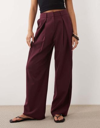 Miss Selfridge Elegante Hose in Feigenlila mit weitem Bein und Bundfalten-Brown