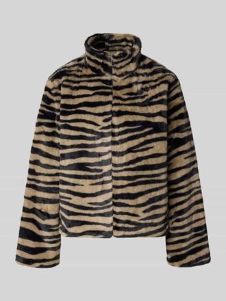 Noisy May Regular Fit Webpelzjacke mit Allover-Animal-Print Modell Seoul