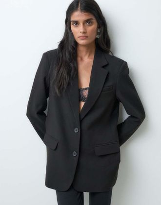 Jacqueline de Yong taillierter Blazer als Kombiteil in Schwarz
