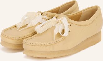 Clarks Schn&uuml;rer Wallabee gelb