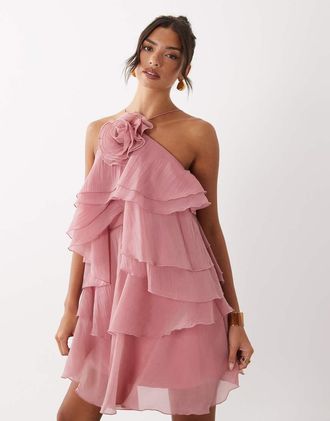 Vero Moda Robe courte volant&eacute;e avec fleurs appliqu&eacute;es en 3D - Rose