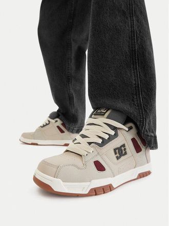 DC Sneakers CEO-V5-10121 Beige