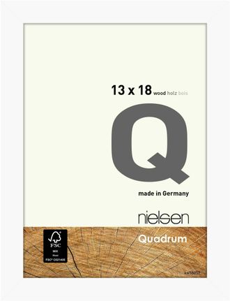 Nielsen Design Bilderrahmen, 13 x 18 cm, Holz, Reinwei&szlig;, Fotorahmen zum Auftstellen und Aufh&auml;ngen im Hoch- & Querformat, Echtglas, Quadrum