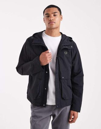 Fred Perry Parkajacke in Schwarz