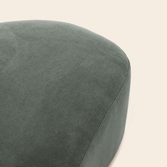 Madura Pouf Julika Velours kaki grisé - VERT