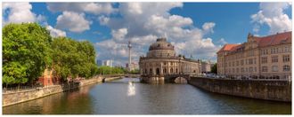 Wallario Glasbild Blick auf Berlin - 50 x 125 cm Wandbilder Glas in Premium-Qualit&auml;t: Brillante Farben, freischwebende Optik