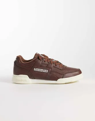 Reebok Workout Plus Sneaker in Braun