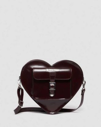 Dr. Martens Leder Vegane Herzf&ouml;rmige Tasche in Rot
