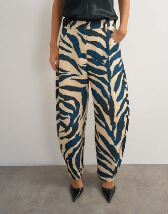 Topshop Barrel-Leg-Hose mit Zebra-Print-Multi