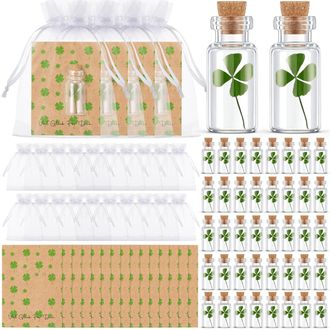 Jetec 48 Sets Gl&uuml;cksbringer Gl&uuml;ck Geschenk 48 St&uuml;ck Echtes Vierbl&auml;ttriges Kleeblatt im Glas und 48 St&uuml;ck Gl&uuml;ckskarten 48 Organzabeutel und 1 Juteschnur Wuns