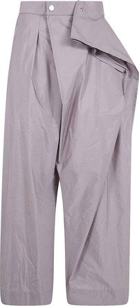 Issey Miyake Pantalons D&eacute;contract&eacute;s - Gris