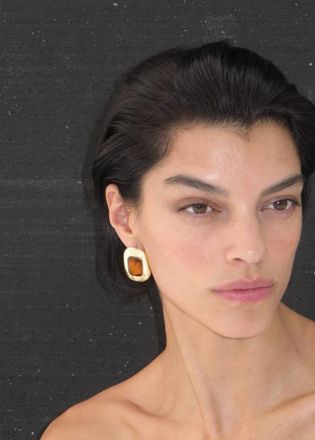 Mango Metallohrringe mit Perlenanh&auml;nger gold - Damen - Einheitsgr&ouml;&szlig;e - MANGO