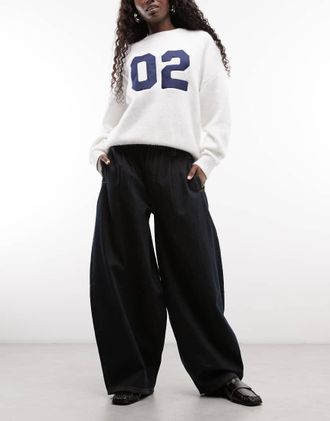 Collusion X006 XL Balloon-Jeans mit Bundfalten in dunkler Rinse-Waschung-Marineblau