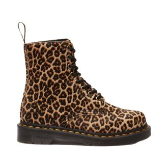Dr. Martens Klassische Stiefel mit Leopardenmuster - - Shoes - Damen - Braun - 37 EU