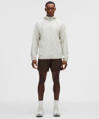 lululemon Mile Maker Run Crew Shorts mit Liner aus -Stoff f&uuml;r M&auml;nner - 15 cm - Gr&ouml;&szlig;e 2XL in Walnut Crunch