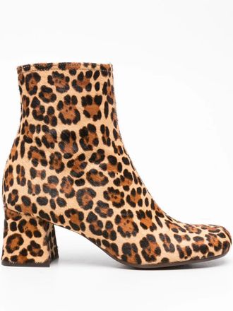 Chie Mihara bottines Muki à imprimé léopard 60 mm - Marron