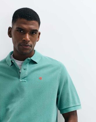 Abercrombie & Fitch Kurz&auml;rmliges Poloshirt in Gr&uuml;n mit Markenlogo