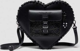 Dr. Martens Leder Herzförmiger Stepp Rucksack in Schwarz