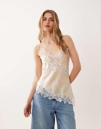 Miss Selfridge Caraco asym&eacute;trique en satin et dentelle - Taupe-Neutral